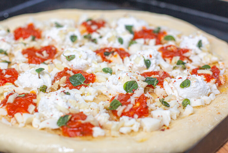 Garlic Garlic Pizza! - A Zest for Life