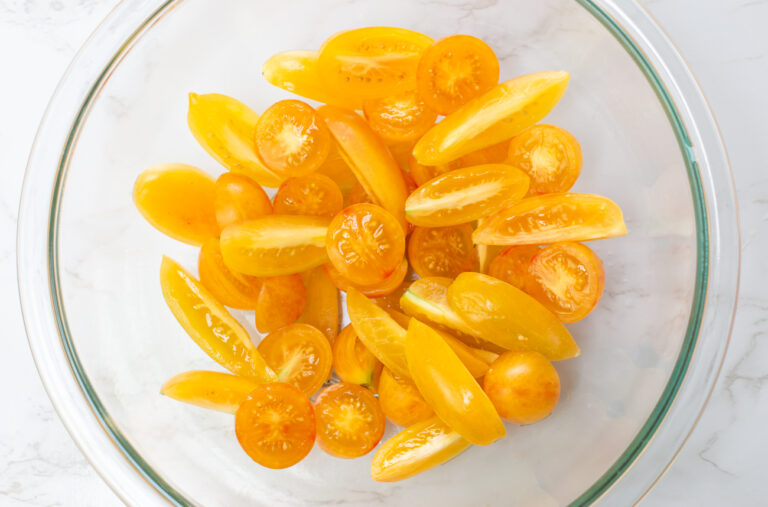 No-Cook Heirloom Yellow Tomato Sauce with Pasta - A Zest for Life