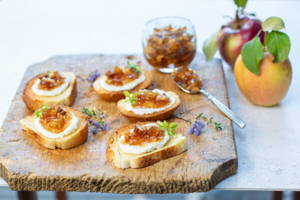 Karen's Chunky Apple Maple Jelly - A Zest for Life