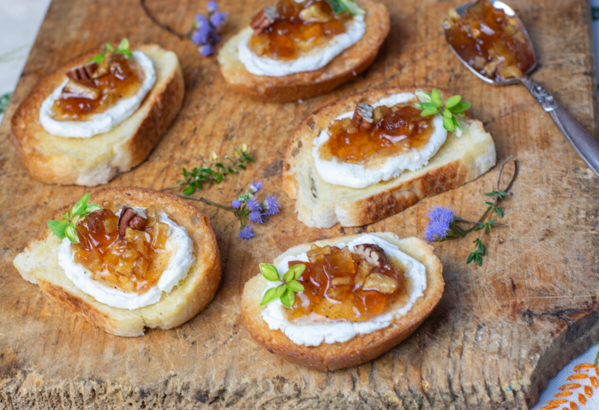 Karen's Chunky Apple Maple Jelly - A Zest for Life