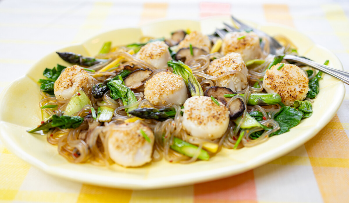Sesame Sea Scallops with Gingery Asian-ish Glass Noodles - A Zest for Life
